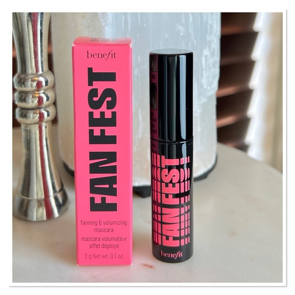 Benefit | Makeup | Free With Purchase Benefit Fan Fest Mascara Mini ...